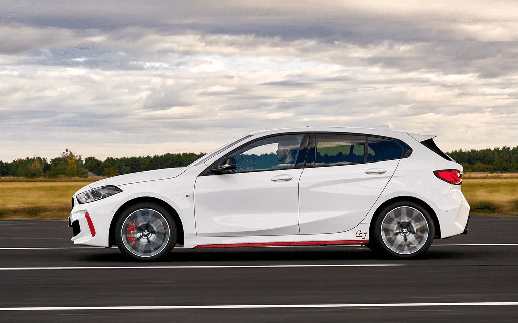 F40世代BMW 128ti新生寶馬小鋼砲，挾265匹馬力亮相！