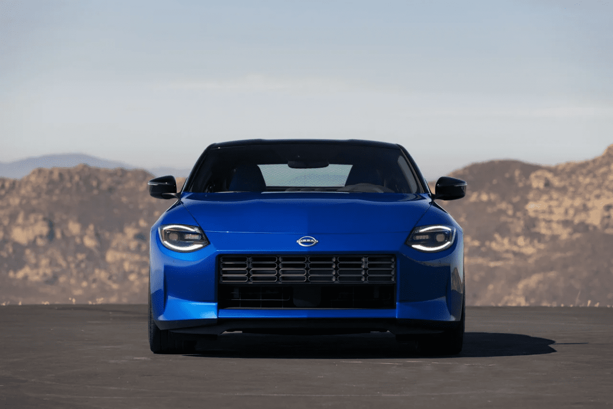 NISSAN全新世代Z Car挾帶V6雙渦輪增壓引擎，400匹馬力震撼登場！