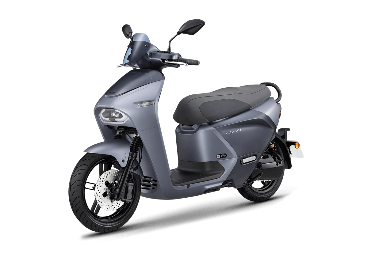 2022 YAMAHA EC-05改款上市，ABS/UBS售價96,800/90,800元：換心G2.2馬達、APP同步更新！