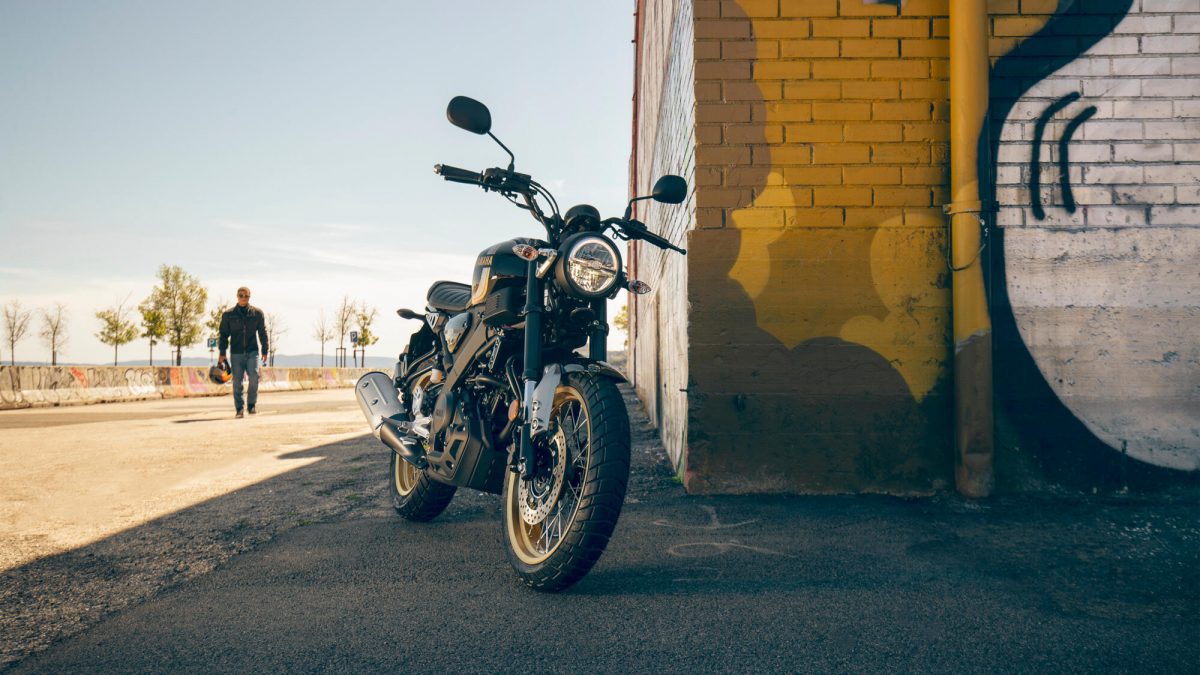 2023 YAMAHA XSR125 Legacy歐洲發表：復古金色鋼絲框上身！