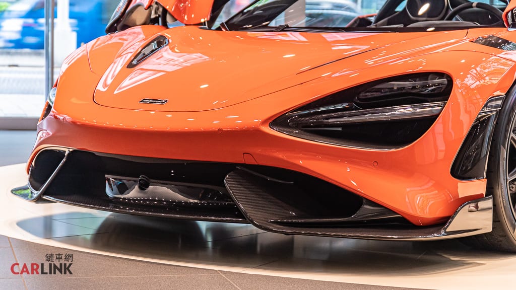 MCLAREN 765LT開價2,368萬元起正式在台亮相，全球限量765台！