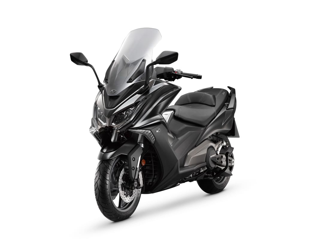 2020 KYMCO AK550小改款 全新配色義大利搶先上市！ | 癮車報