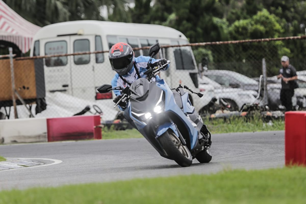 2021 KYMCO KRV 180 媒體試乘會＆站長試駕心得！