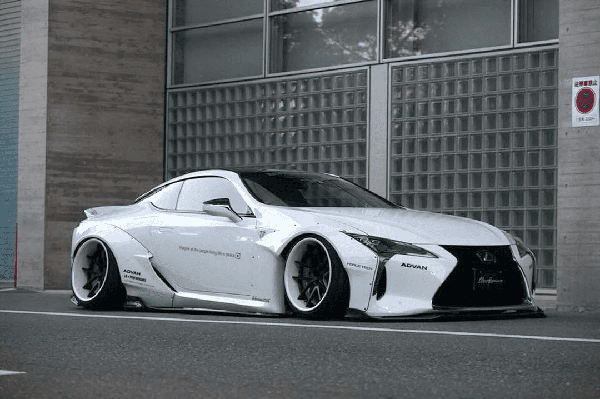 寬體LEXUS LC500張狂登場，Liberty Walk東洋暴力紳士