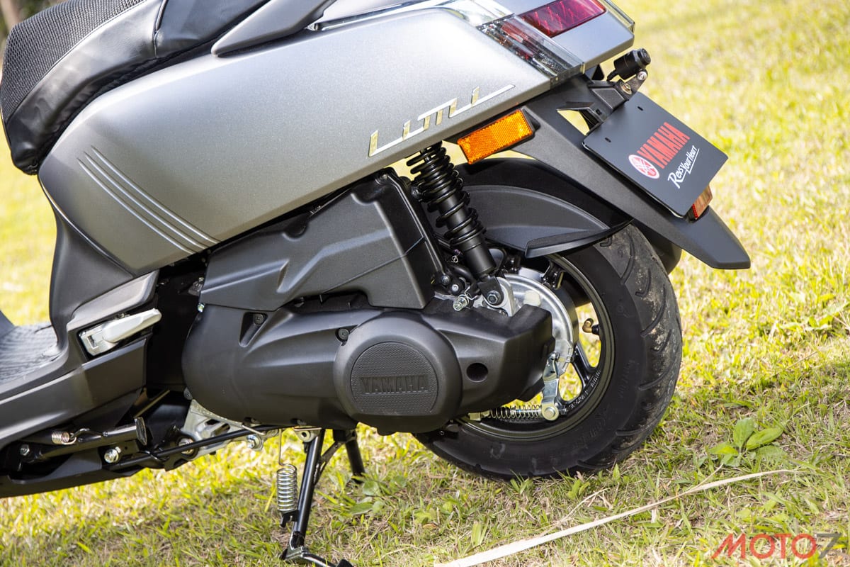 2020 YAMAHA Limi 125 試乘：輕巧好上手，女孩駕馭不費力