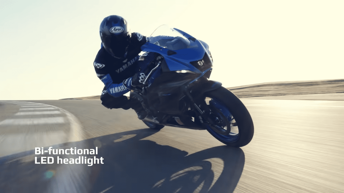 YAMAHA YZF-R7 台葉引進發表，官方解析釋出，仿賽因子、配備大剖析！ | 癮車報