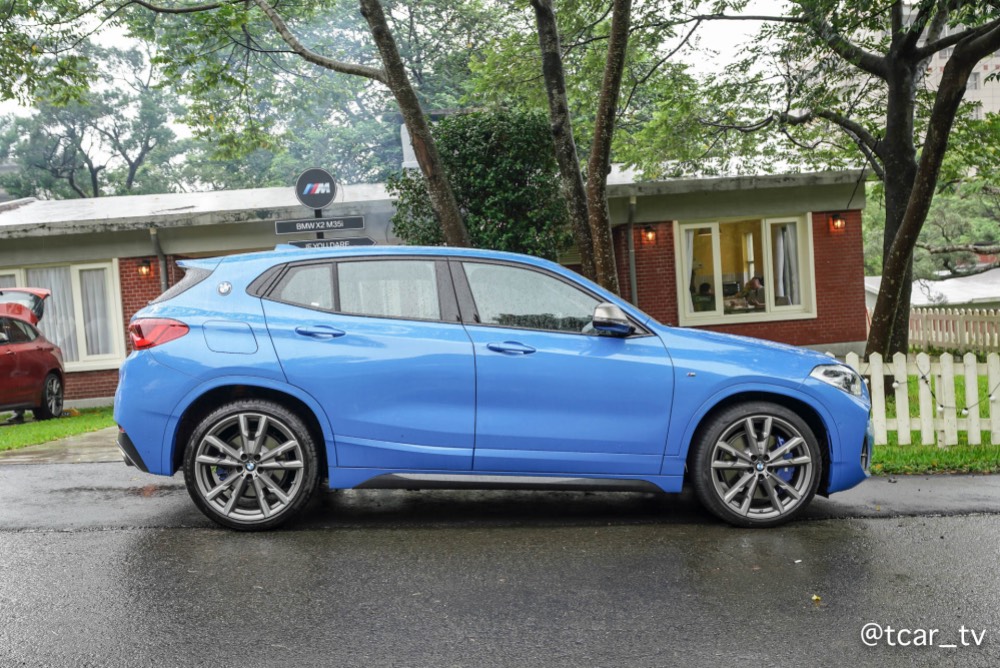 BMW X2 M35i：鋼砲、休旅 何須擇一！
