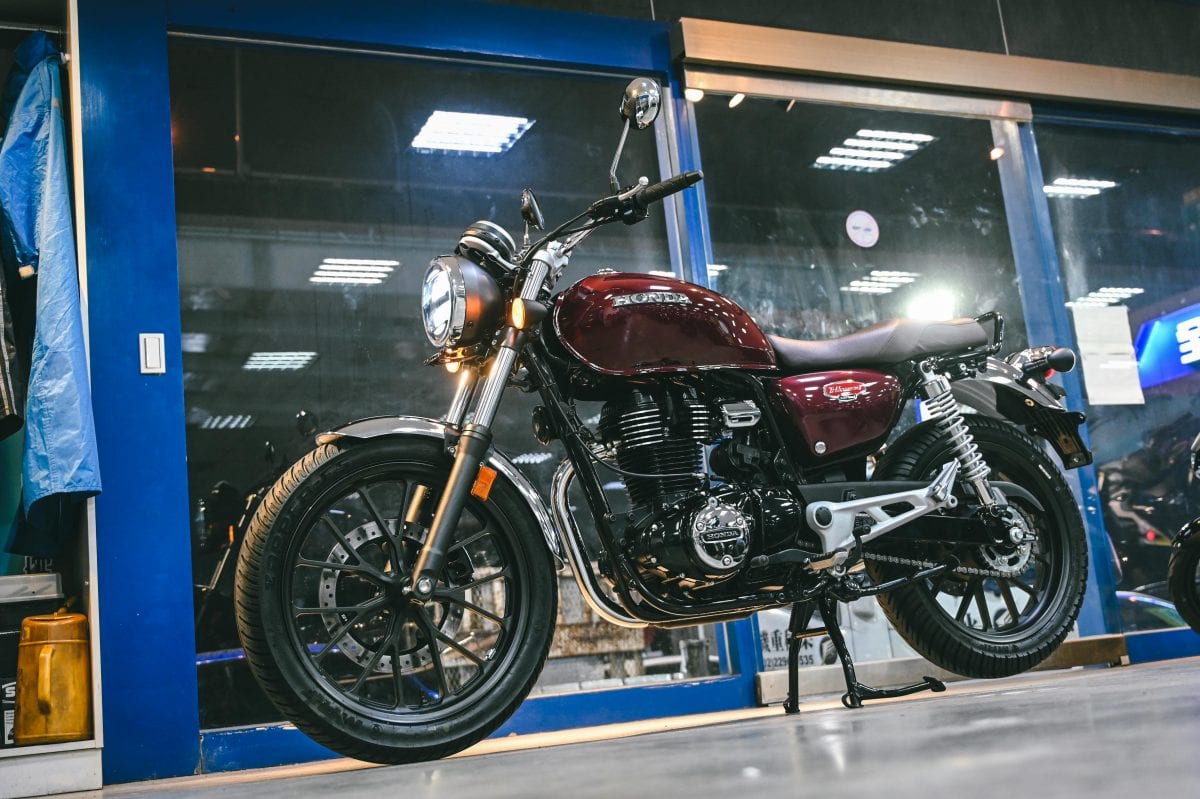 2021 HONDA H’ness CB350實車鑑賞：14.9萬來勢洶洶的平價黃牌復古型男，值得買嗎？