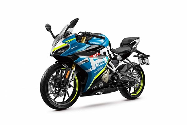 CFMOTO「CF300SR／NK」進軍越南！