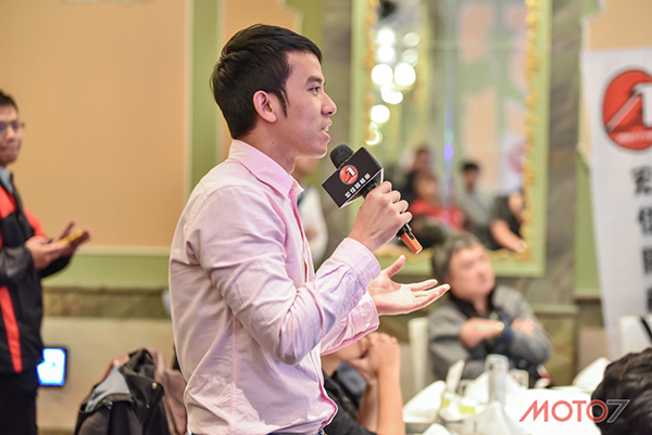 全新體驗：AEON CROXERA 智慧儀表