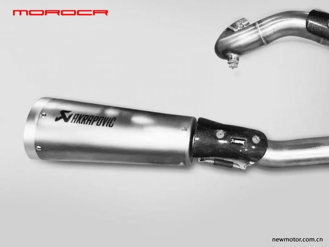 MOTRAC「金鋼狼 800」致敬VMAX？